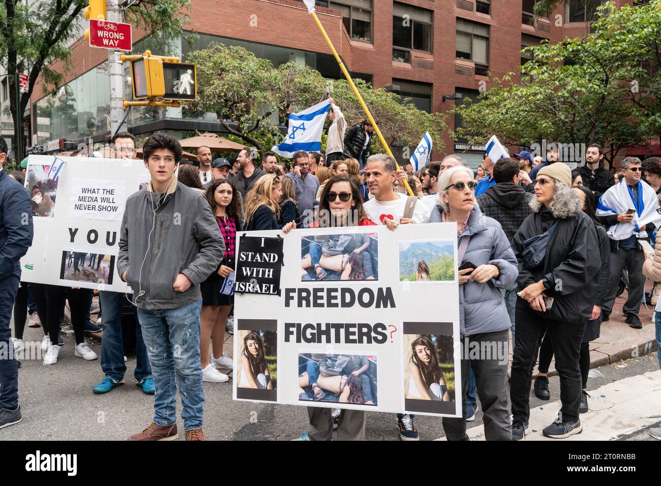 Israeli and Palestinian supporters rallied around 42nd street in New ...
