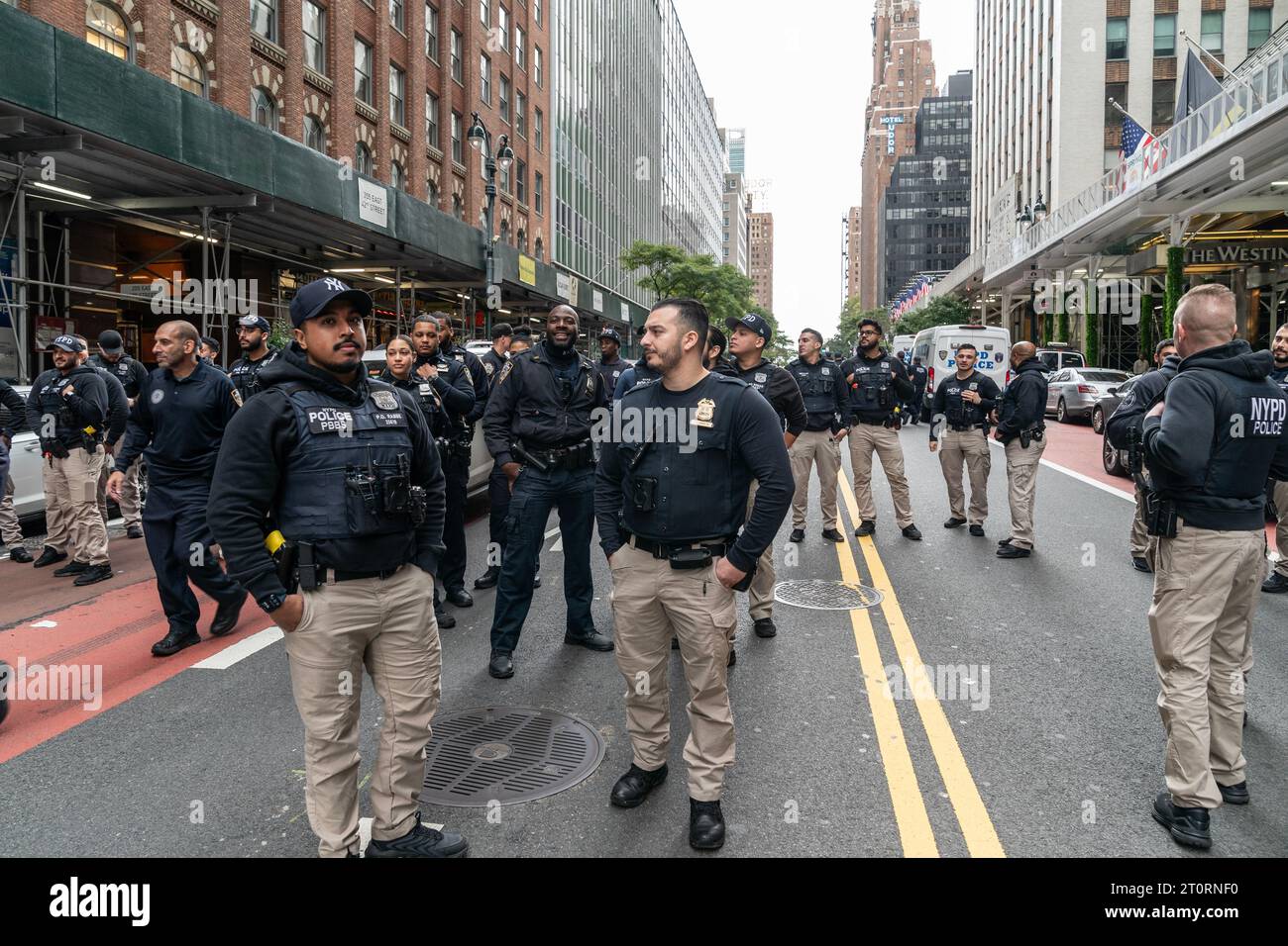 Police separated Israeli and Palestinian supporters rallied around 42nd ...