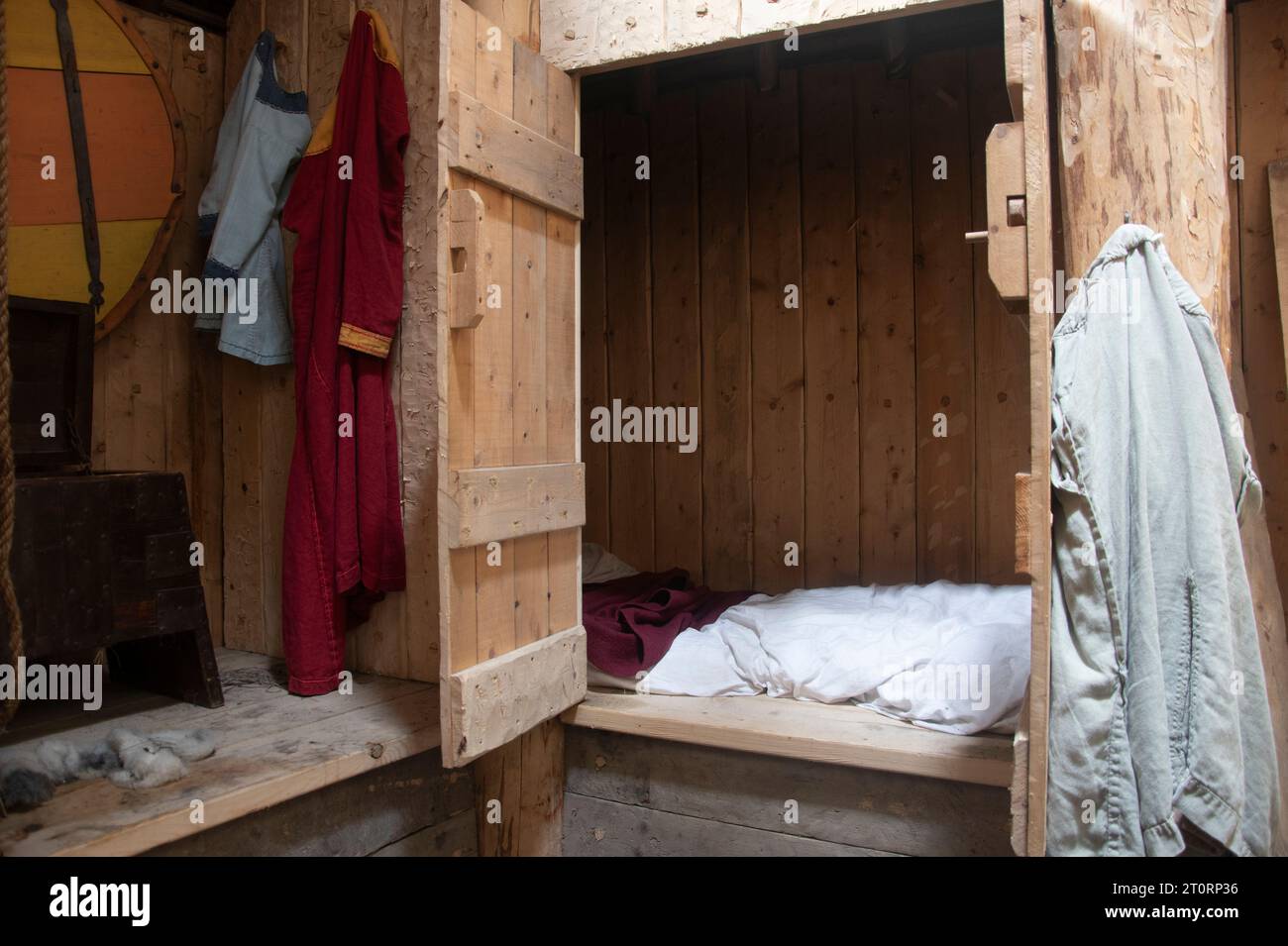 Sleeping quarters inside the longhouse at L’Anse aux Meadows in ...
