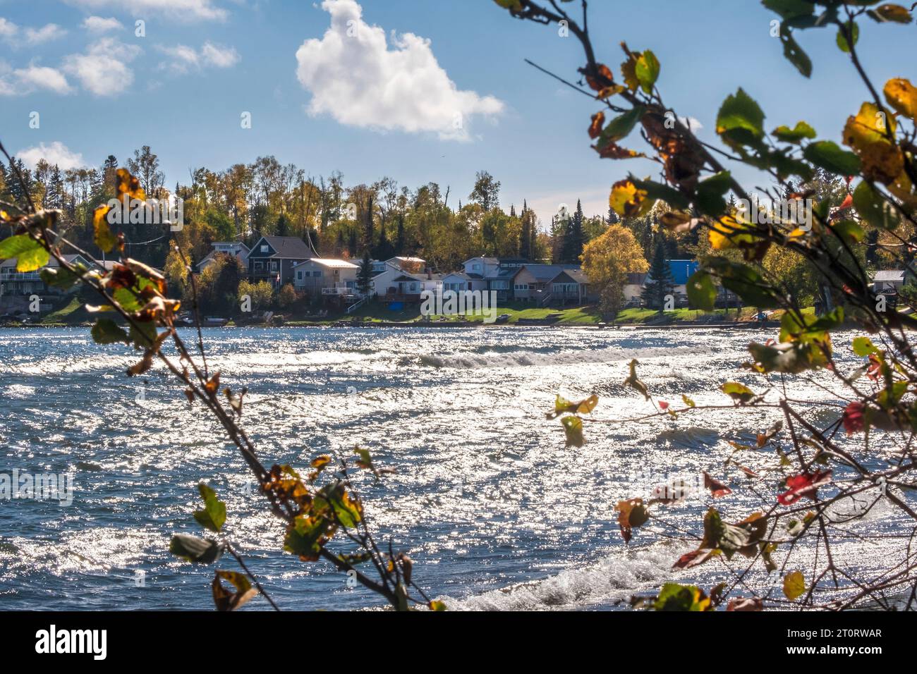 Houses and waves on Lake Superior at Wild Goose Beach near Thunder Bay ...