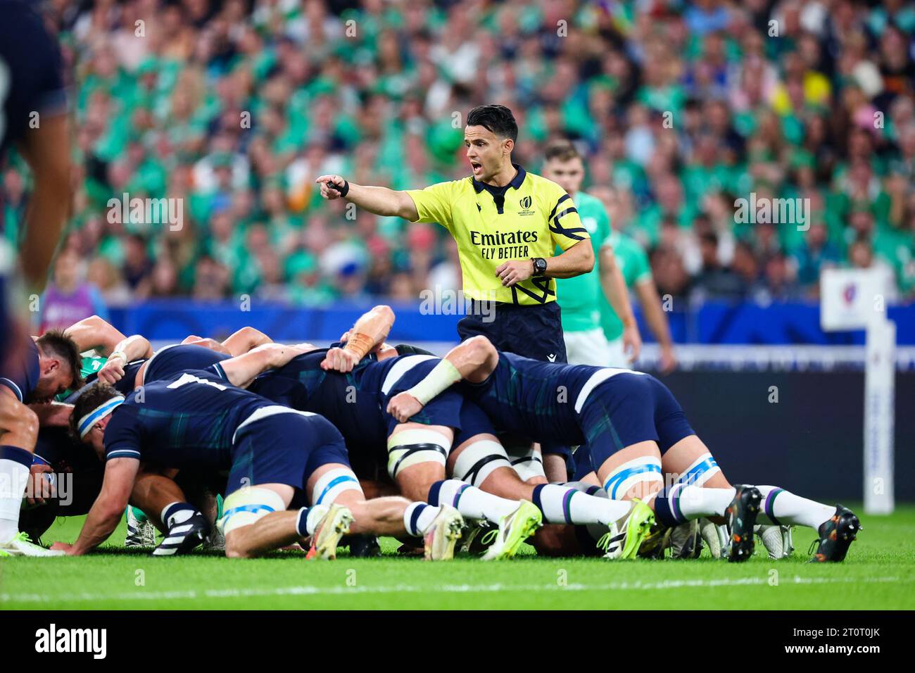 Nic berry referee hi-res stock photography and images - Alamy