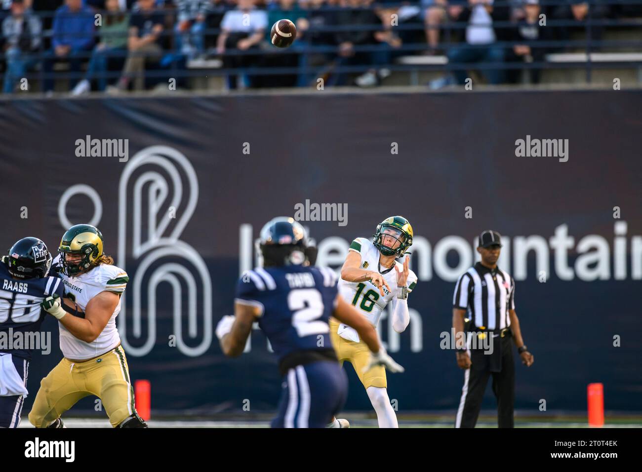 Colorado State quarterback Brayden Fowler-Nicolosi (16) throws the ...
