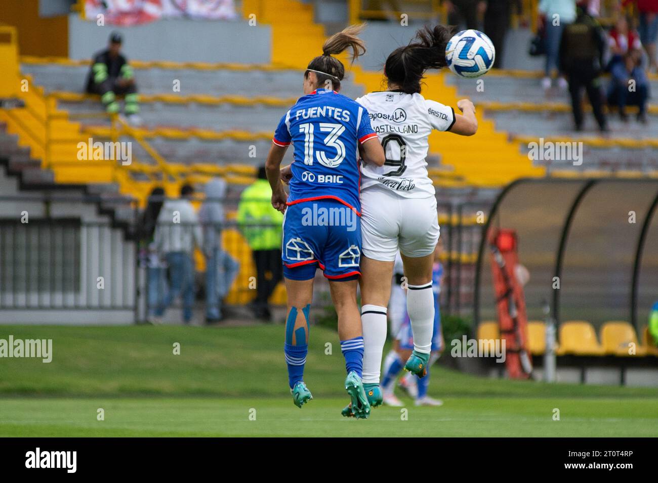 America de cali futbol colombiano hi-res stock photography and images ...