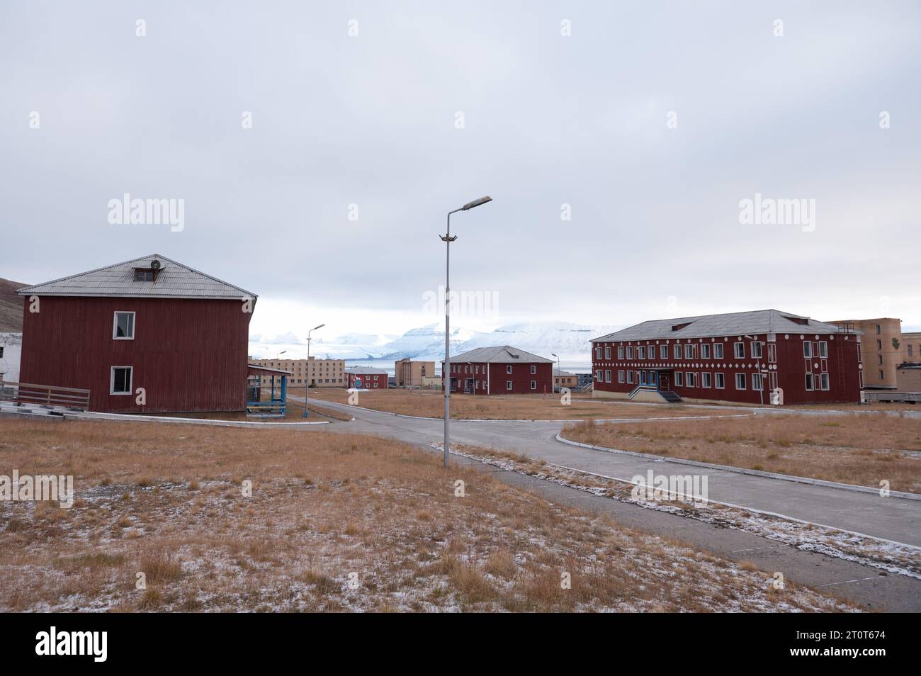 Pyramiden, Norway. 27th Sep, 2023. Abandoned buildings on the boulevard ...