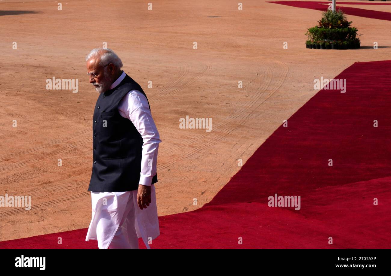 Indian Prime Minister Narendra Modi arrives to receive Tanzanian ...