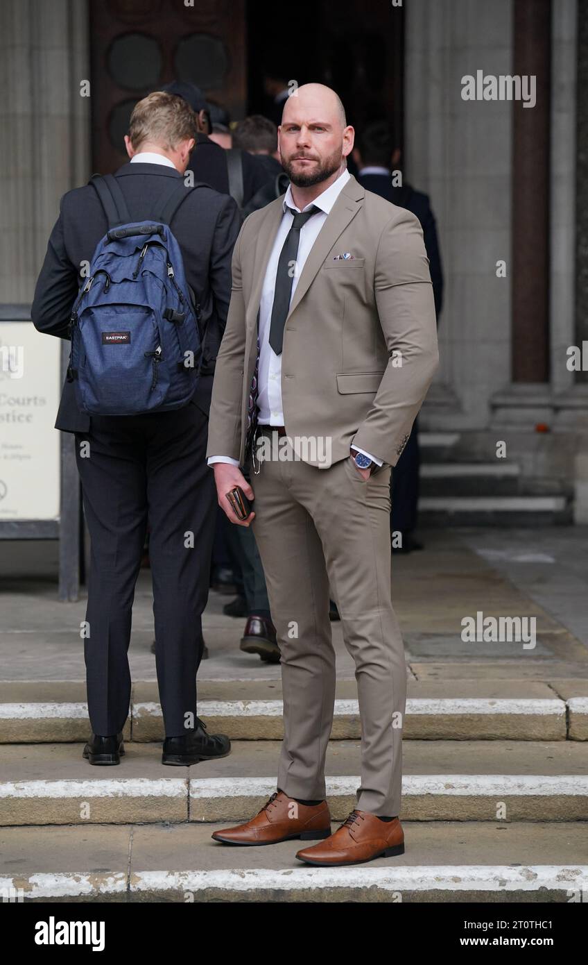 Dean Gregory, 37, from Ilkeston in Derbyshire, the father of seven ...