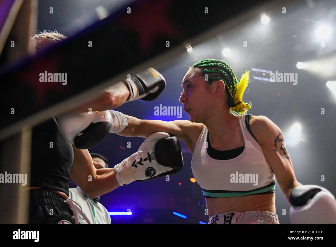 Sana Hazuki of Japan defeats Denise Castle in their fight for the WBC ...