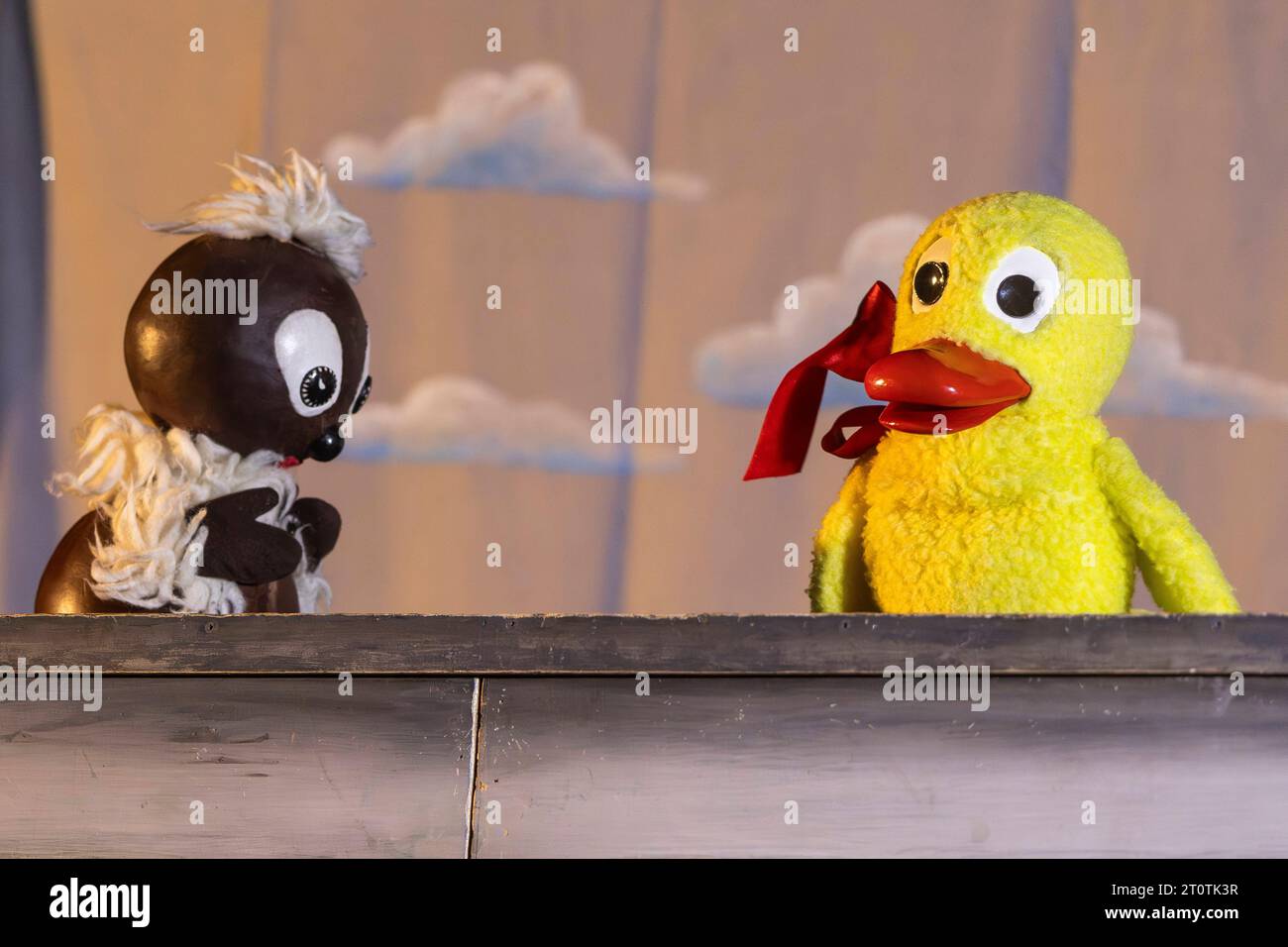 Pittiplatsch li. und Schnatterinchen re. im Programm Pittiplatsch auf ...