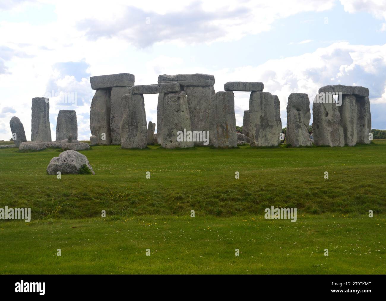 A UNESCO World Heritage Site, Stonehenge is a Prehistoric Stone Circle ...