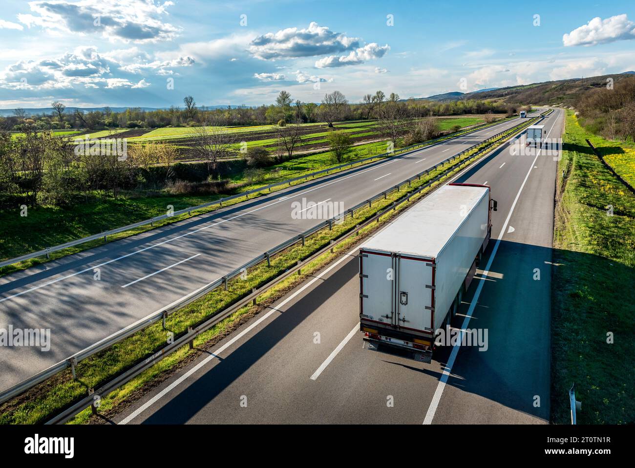 Semi trailer road sunrise dawn hi-res stock photography and images - Alamy