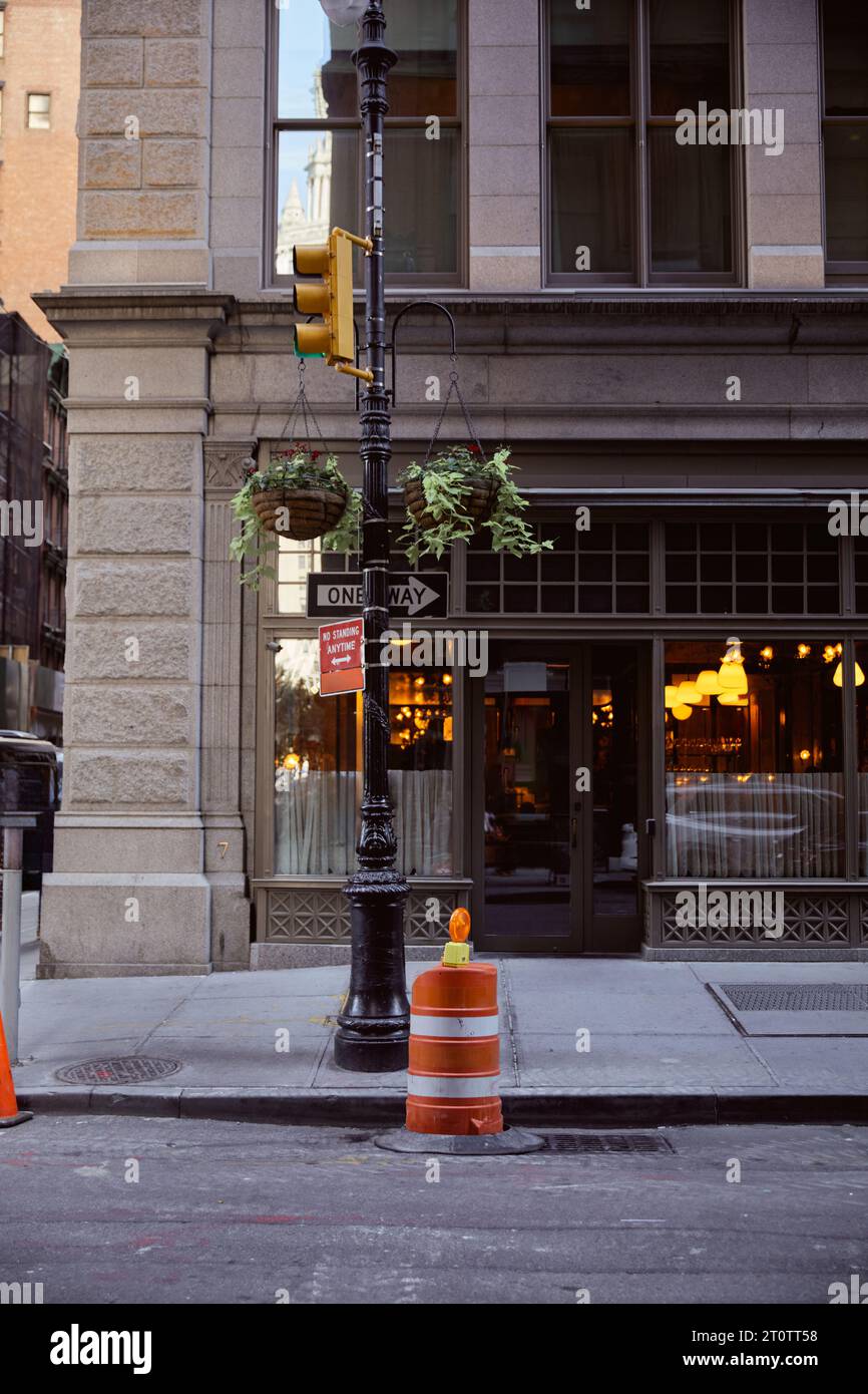 Street pole hi-res stock photography and images - Alamy