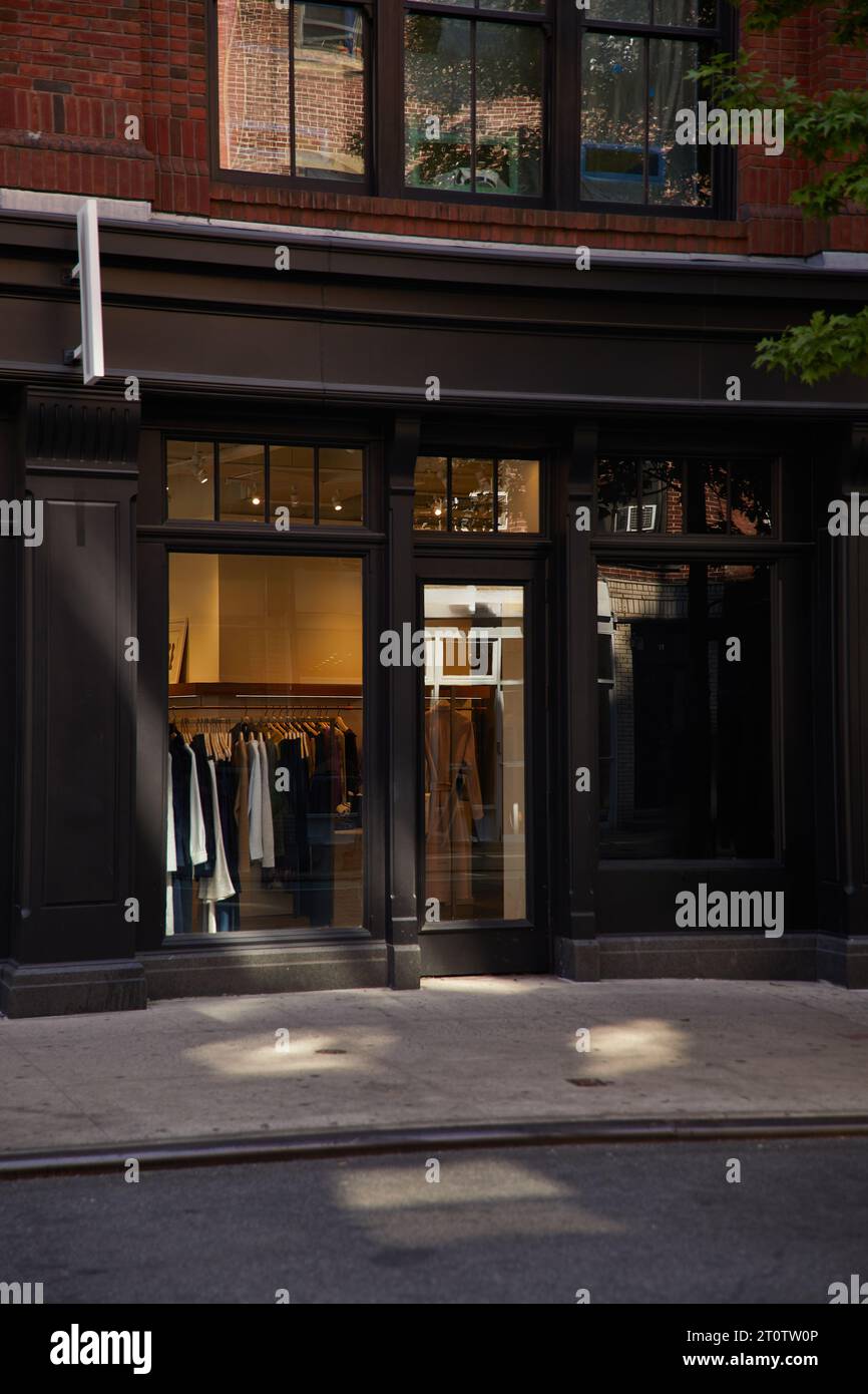 Vintage storefront showcases hi-res stock photography and images - Alamy