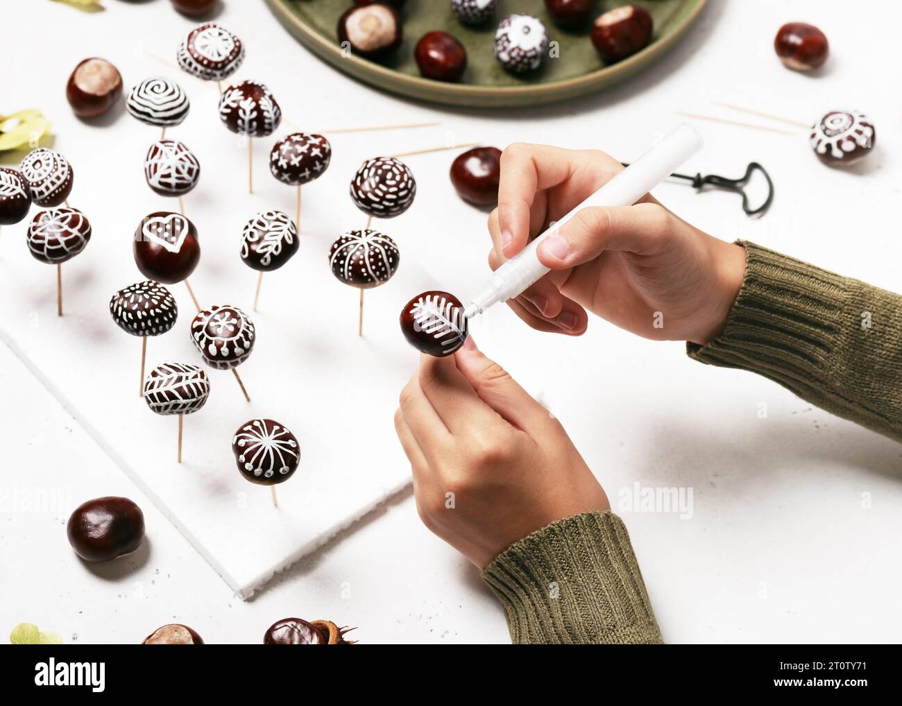 Kids art concept hi-res stock photography and images - Alamy