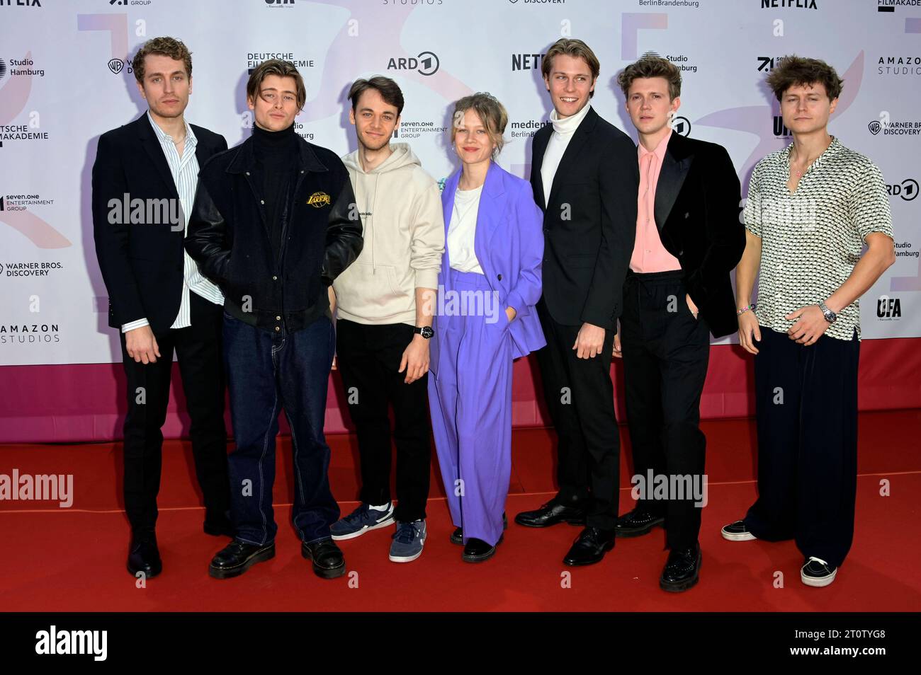 Laszlo Branko Breiding, Paul Lennard Sundheim, Fabian Hanis, Anna ...