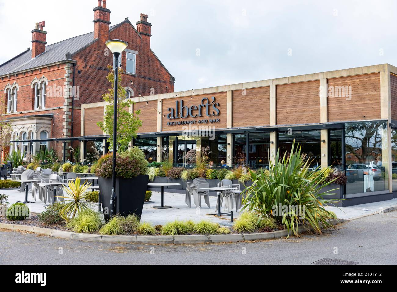 Alberts English restaurant, Standish Wigan restaurant for lunch and ...