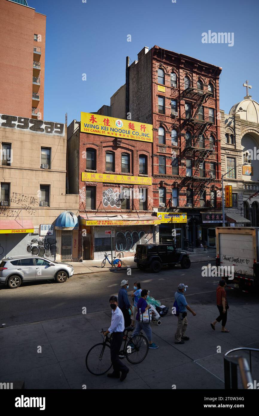NEW YORK, USA - NOVEMBER 26, 2022: storefront of grocery shop on street ...
