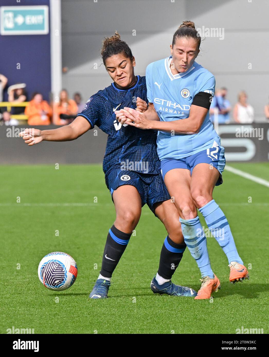Chelsea women football jess carter hi-res stock photography and images ...