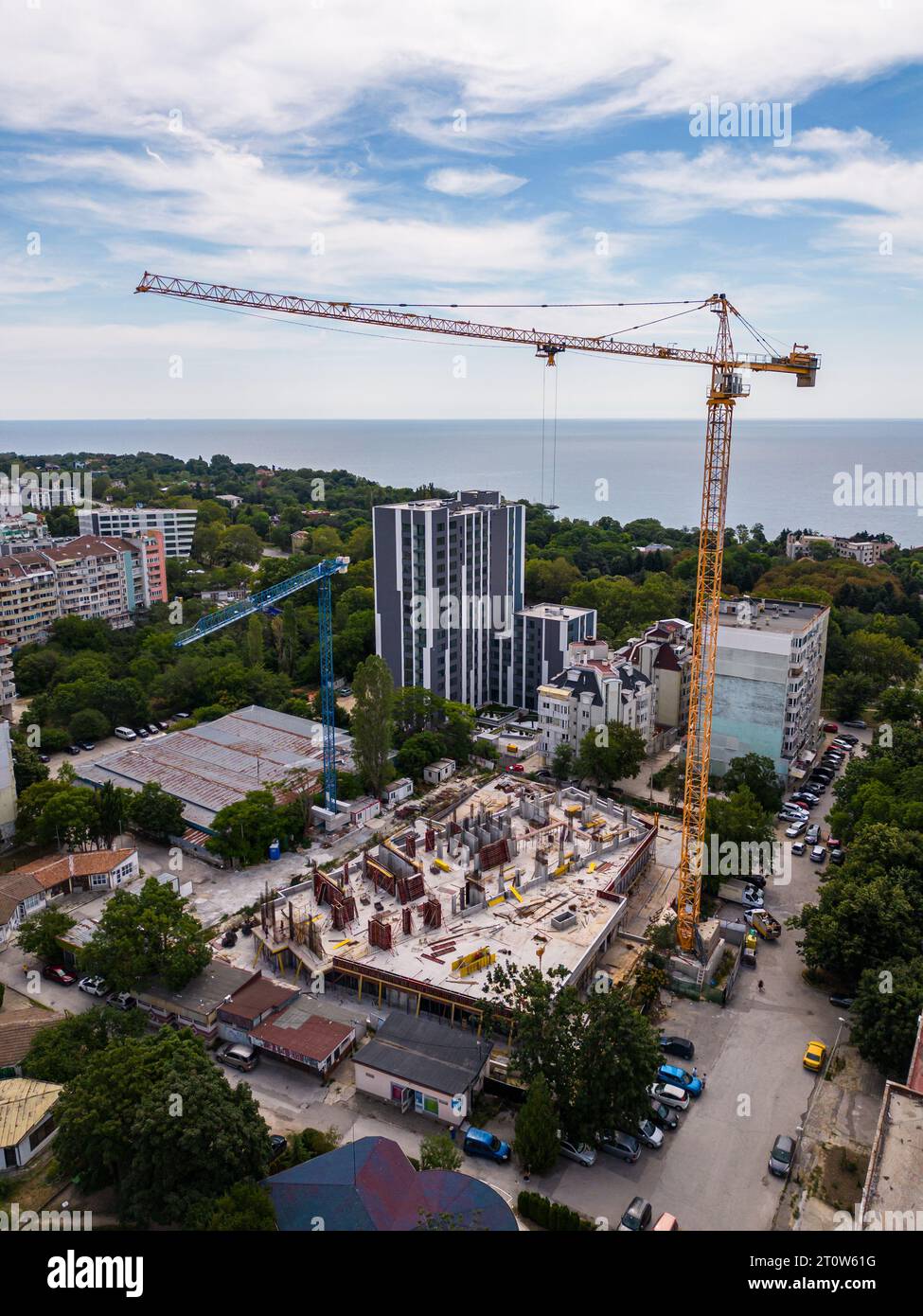 Aerial top view builder on hi-res stock photography and images - Alamy