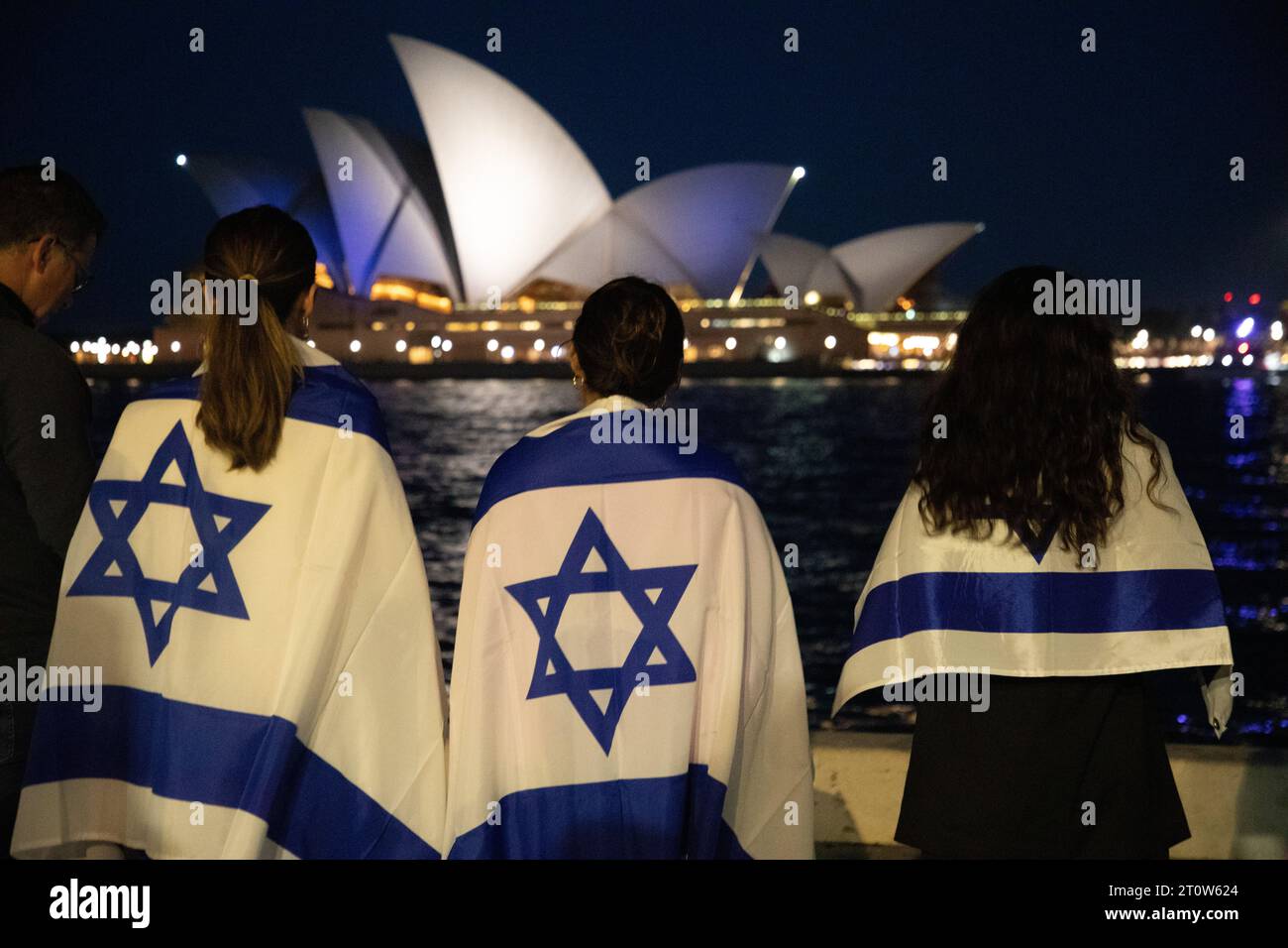 Sydney, Australia. 9th October 2023. Sydney Opera House is lit up in ...