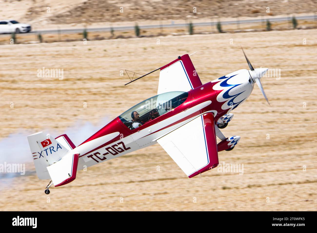Extra 330lx aircraft hi-res stock photography and images - Alamy