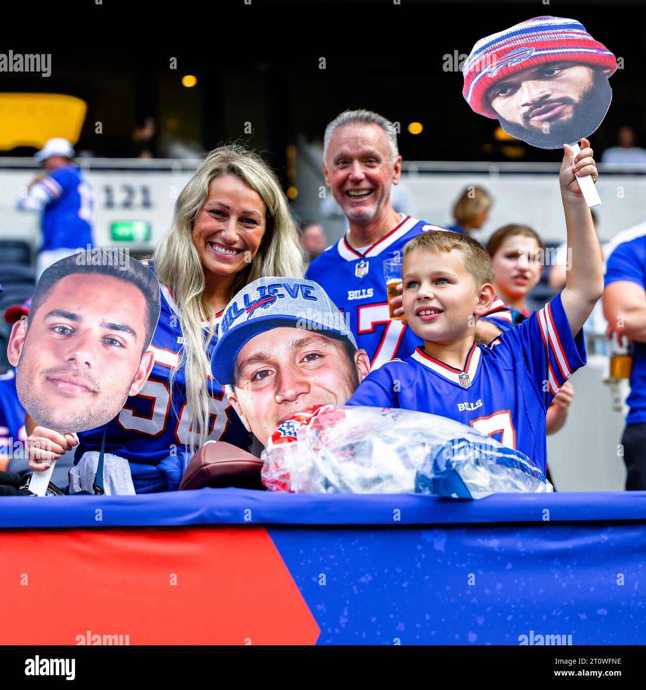 LONDON, UNITED KINGDOM. 08th, Oct 23. The Buffalo Bills fans during NFL ...