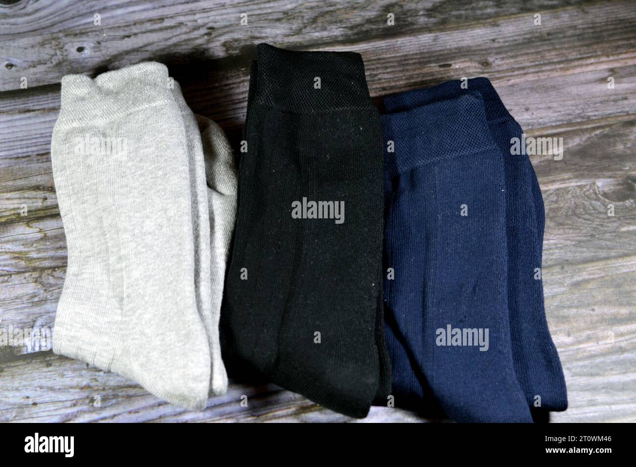 men socks, a sock is a piece of clothing worn on the feet and often ...