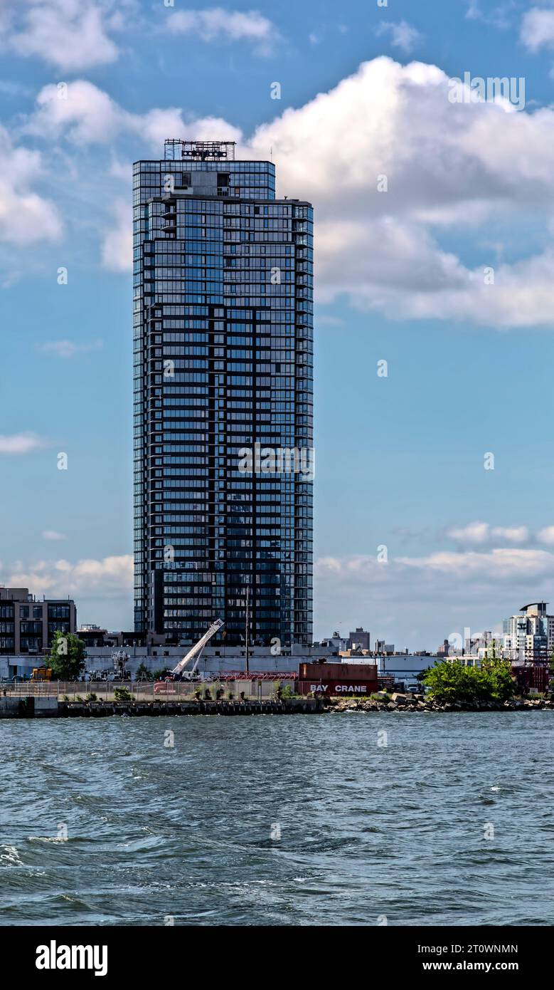 The Greenpoint, a 40-story apartment tower at 21 India Street, is a ...