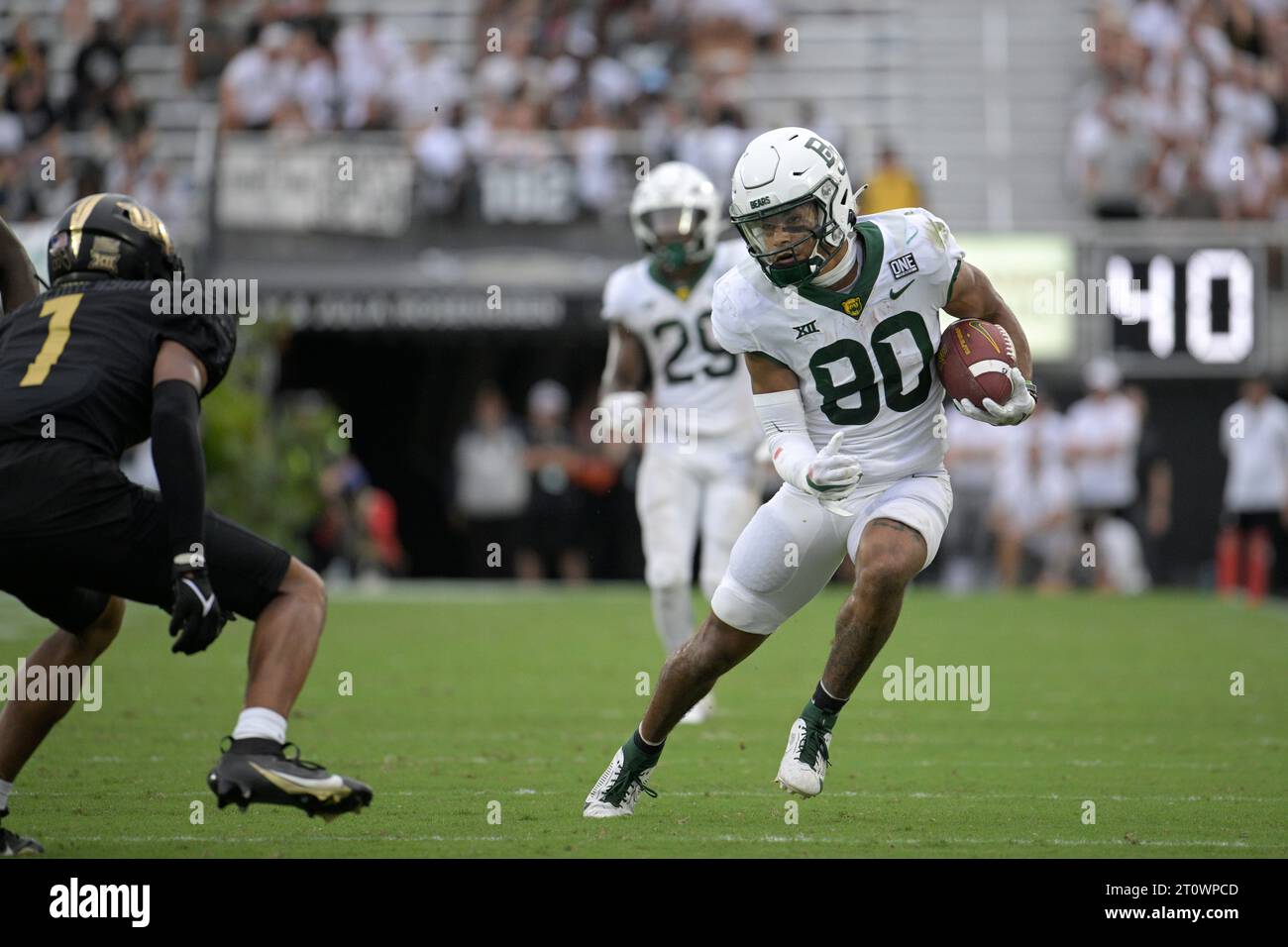 Baylor wide receiver Monaray Baldwin (80) runs after catching a pass as ...