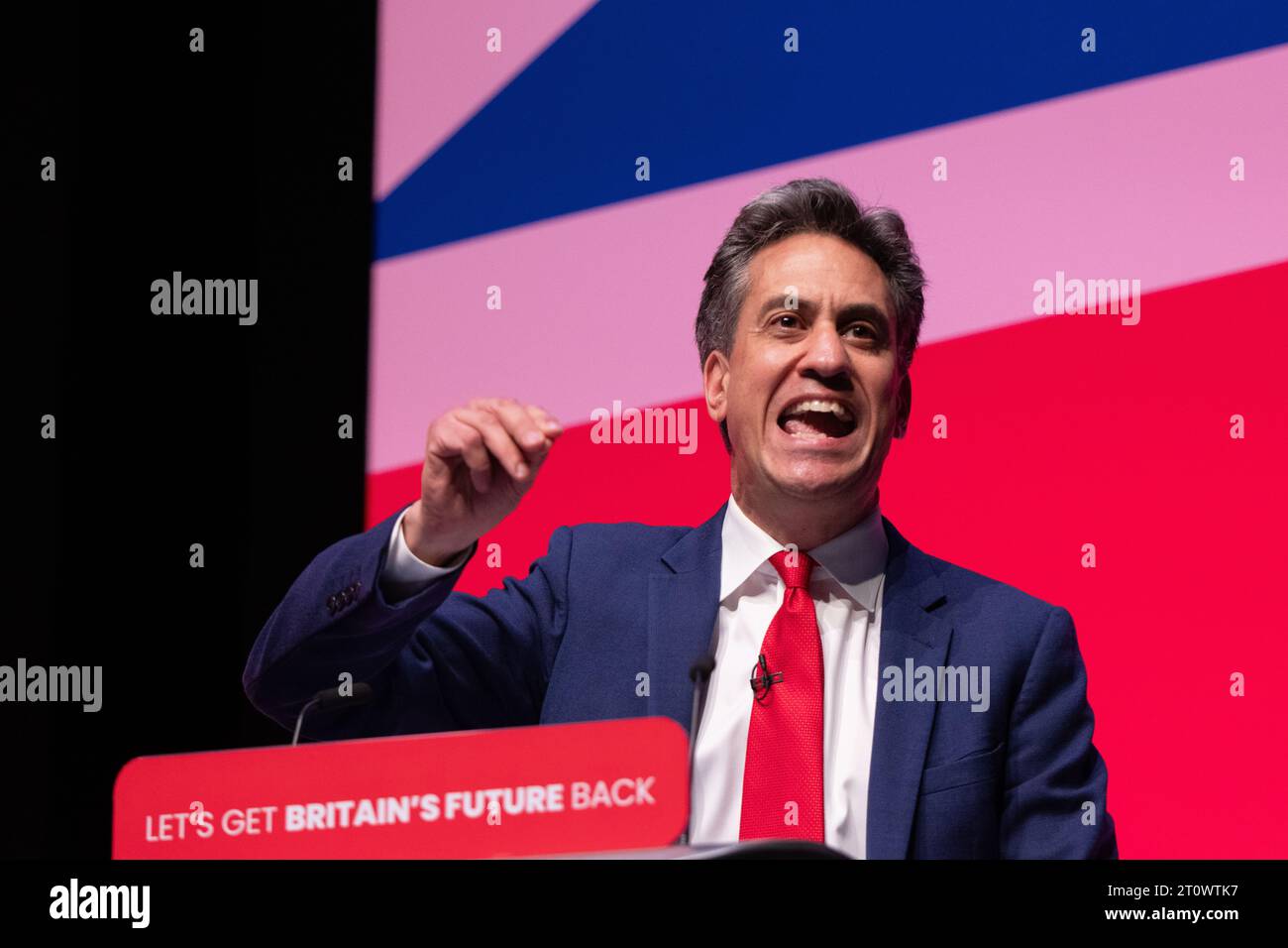 Cabinet secretary for net zero and energy hi-res stock photography and ...