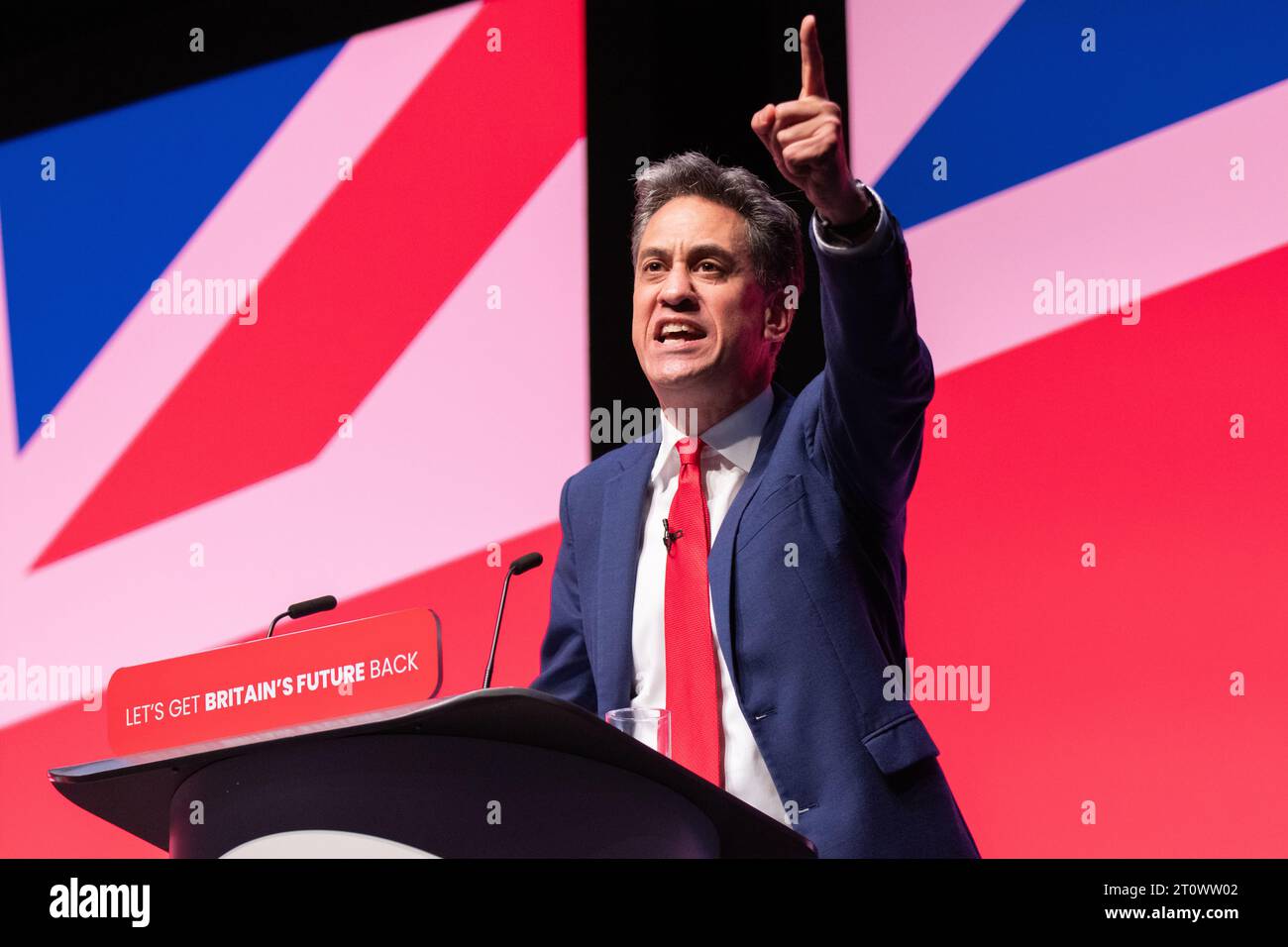 Cabinet secretary for net zero hi-res stock photography and images - Alamy