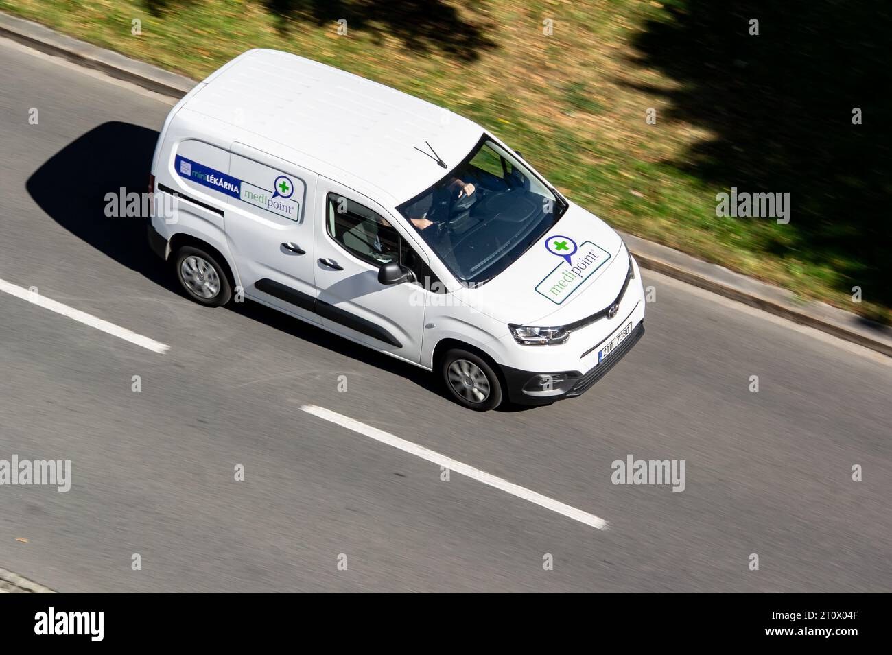 Pharmacy delivery vehicle hi-res stock photography and images - Alamy