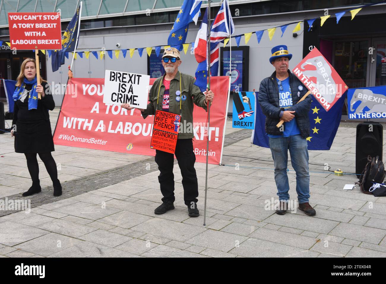 Lobbyists shadow hi-res stock photography and images - Alamy