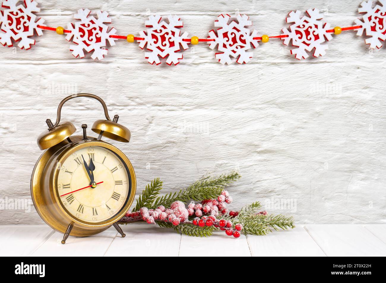 Clock mockup hi-res stock photography and images - Alamy