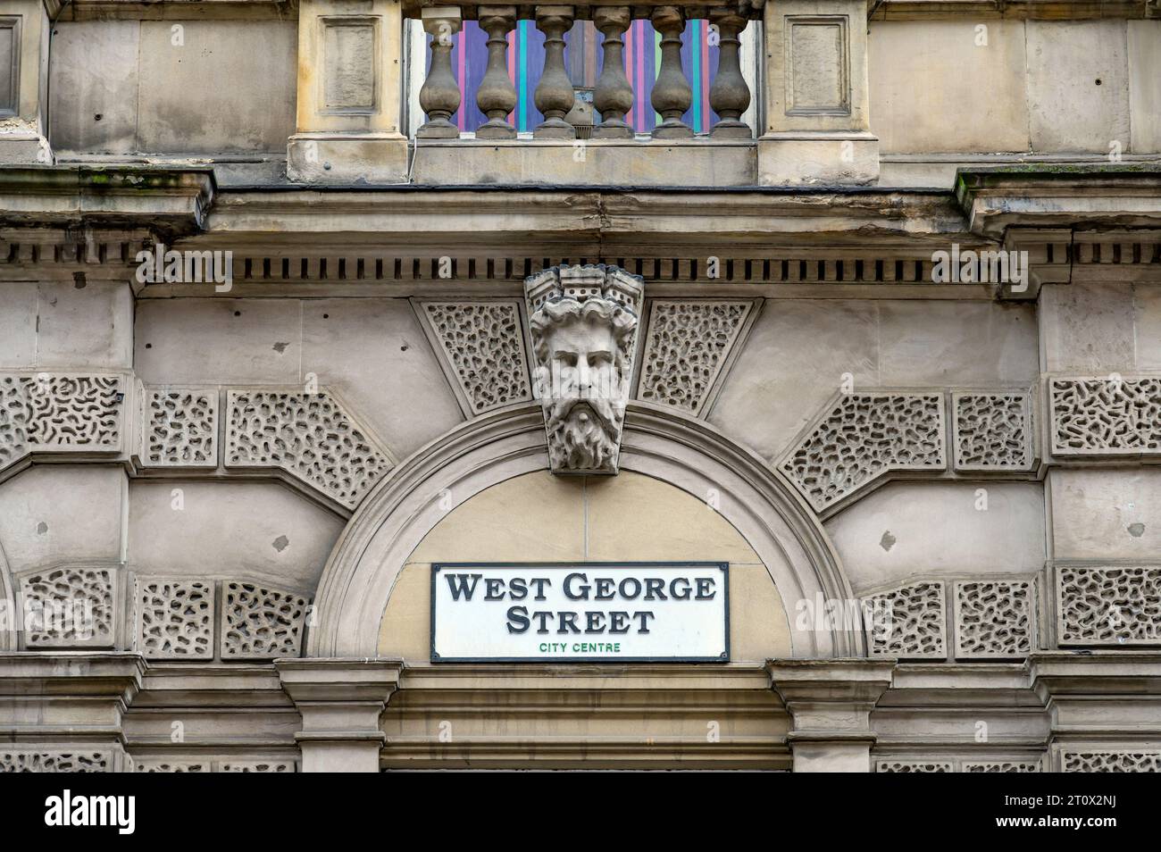 Heritage scottish carvings sculptures hi-res stock photography and ...