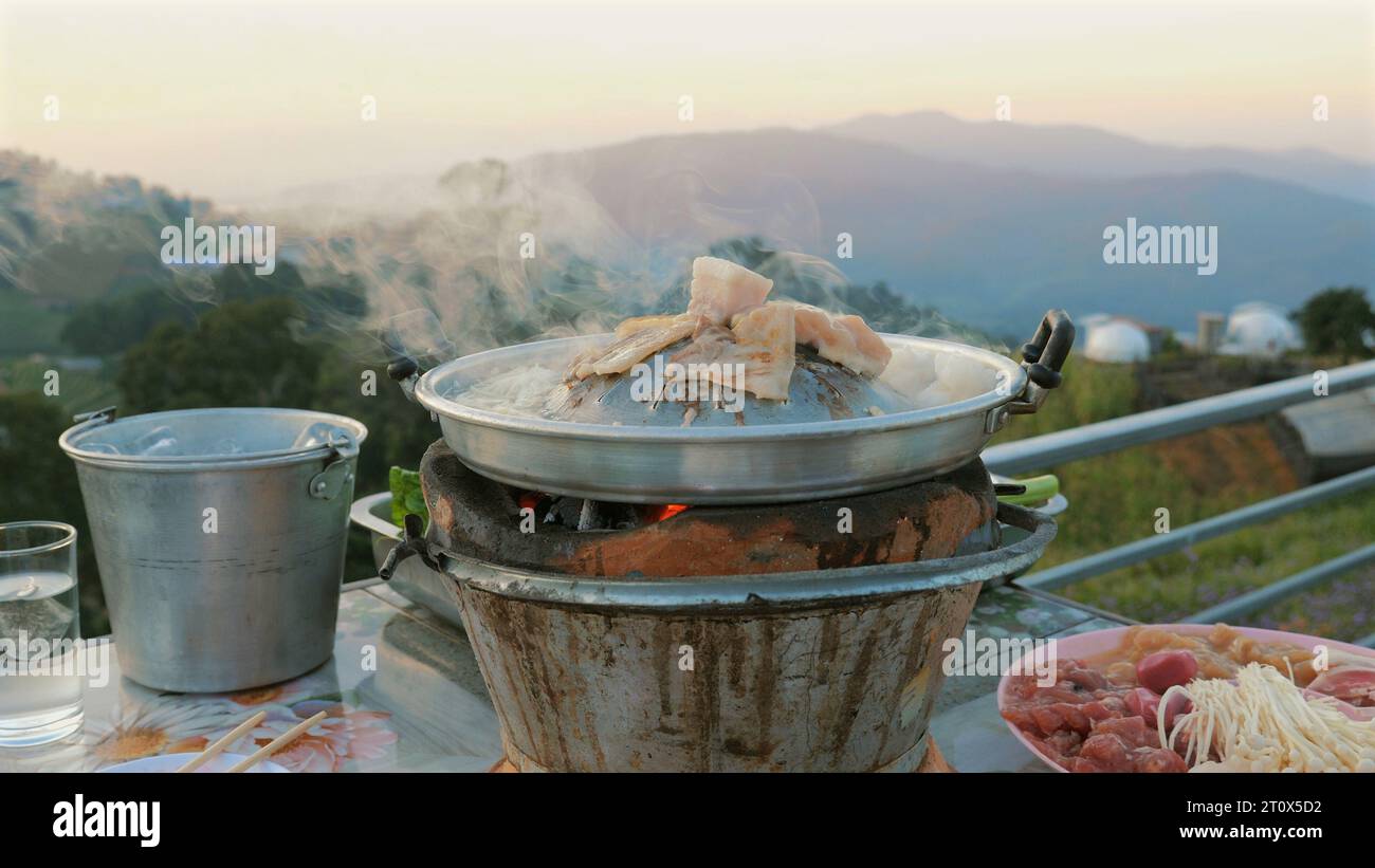 Moo kata hi-res stock photography and images - Alamy