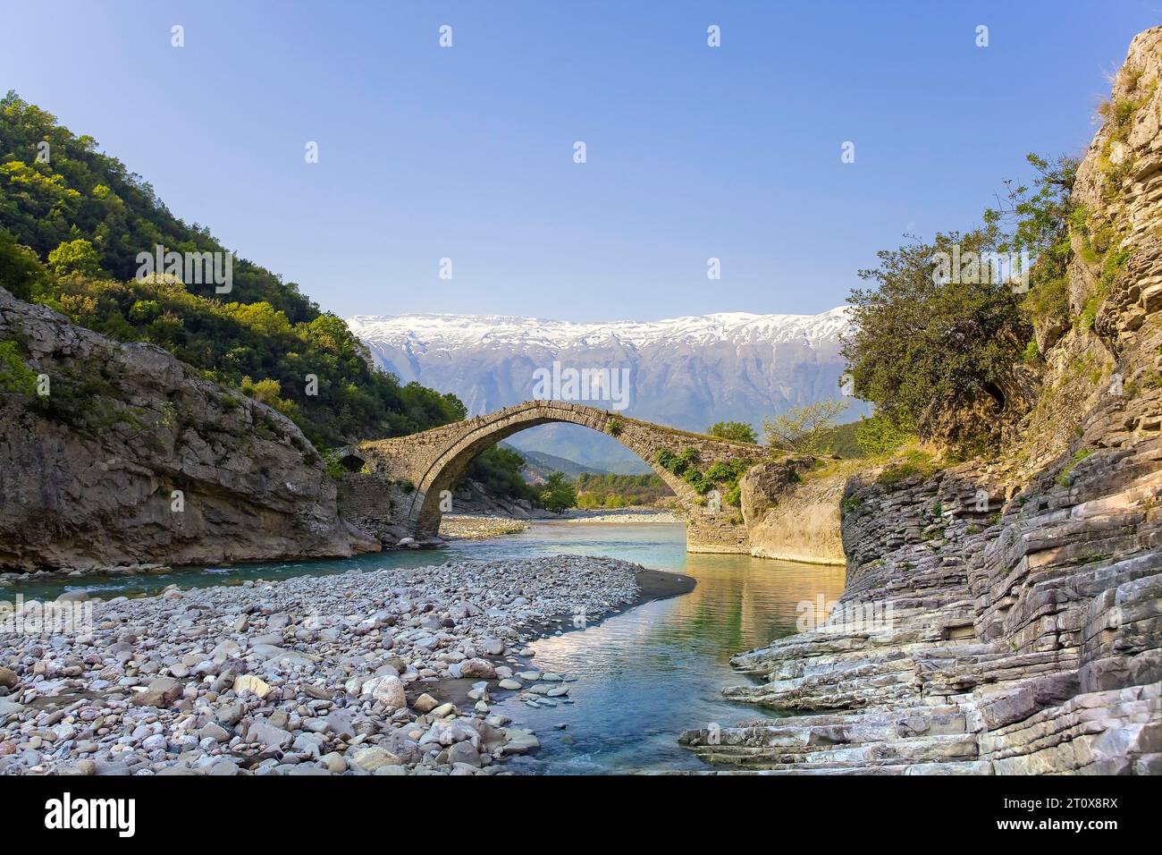 Kadiut bridge, arch bridge near Benje, Benja, over the wild river ...