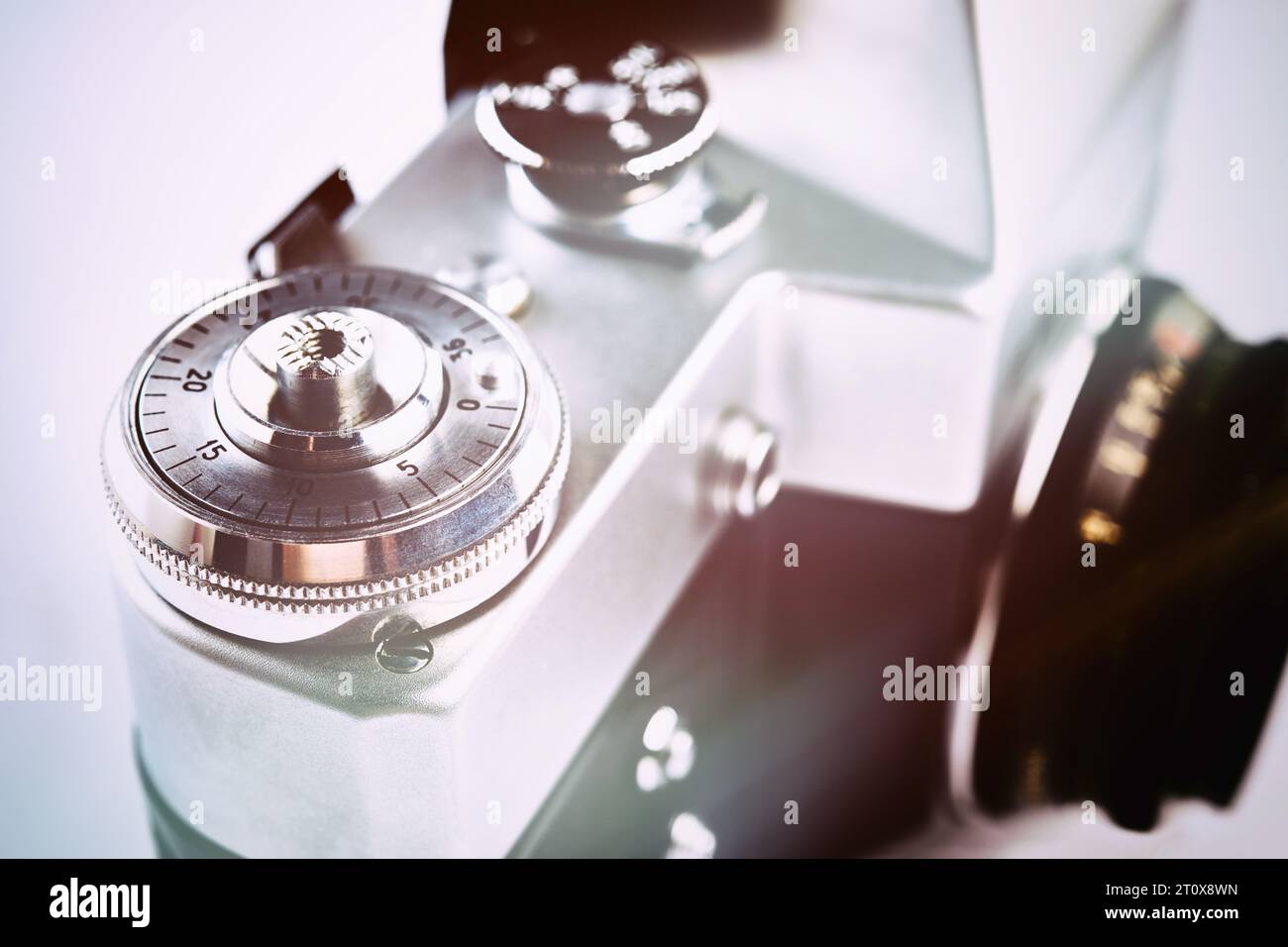 Frame counter on disk cocking lever vintage SLR camera Stock Photo - Alamy