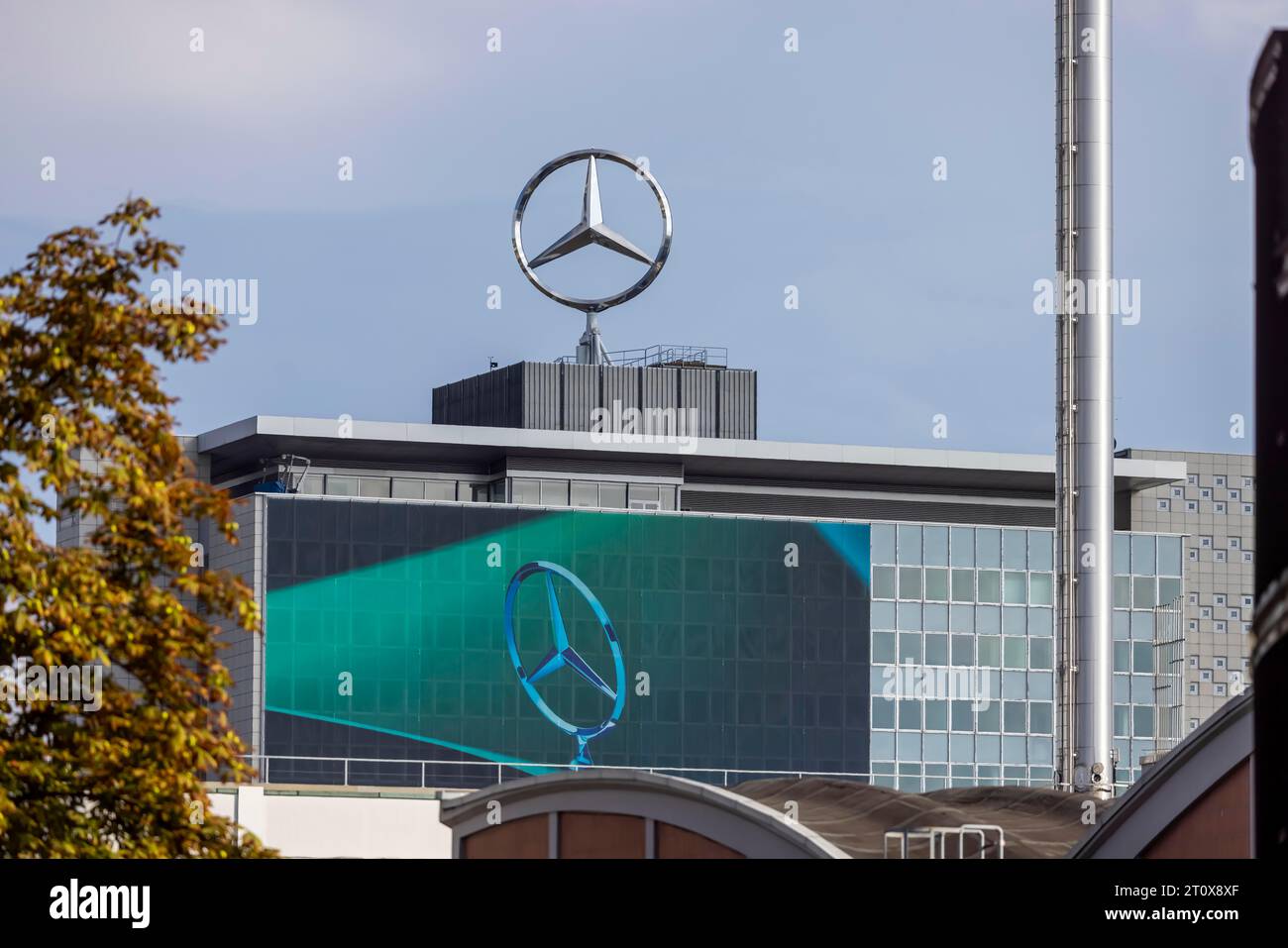 Mercedes star at the Mercedes Benz Group headquarters in Untertuerkheim ...
