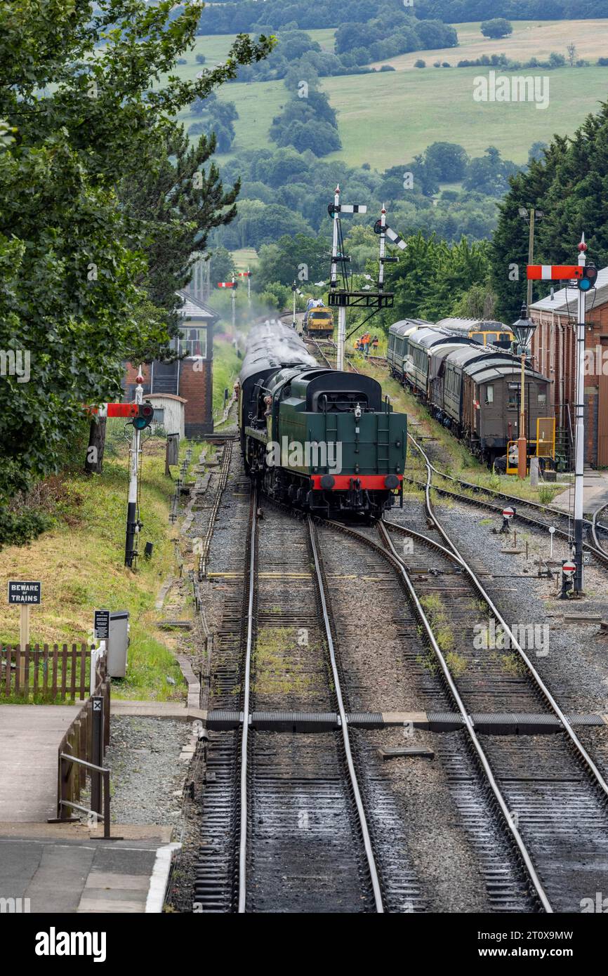Steam Railway at the Station, Gloucestershire Warwickshire Steam ...