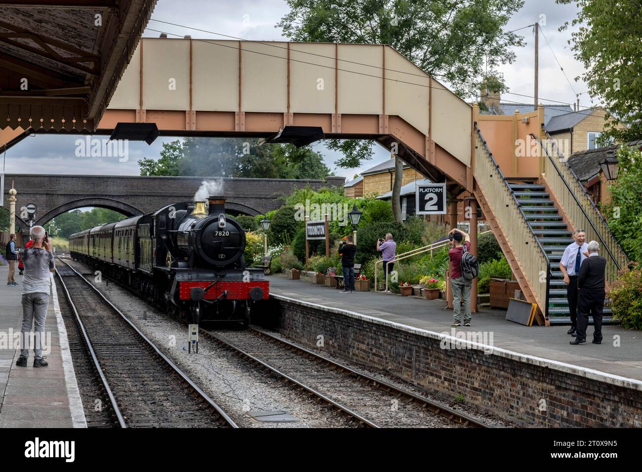 Steam Railway at the Station, Gloucestershire Warwickshire Steam ...