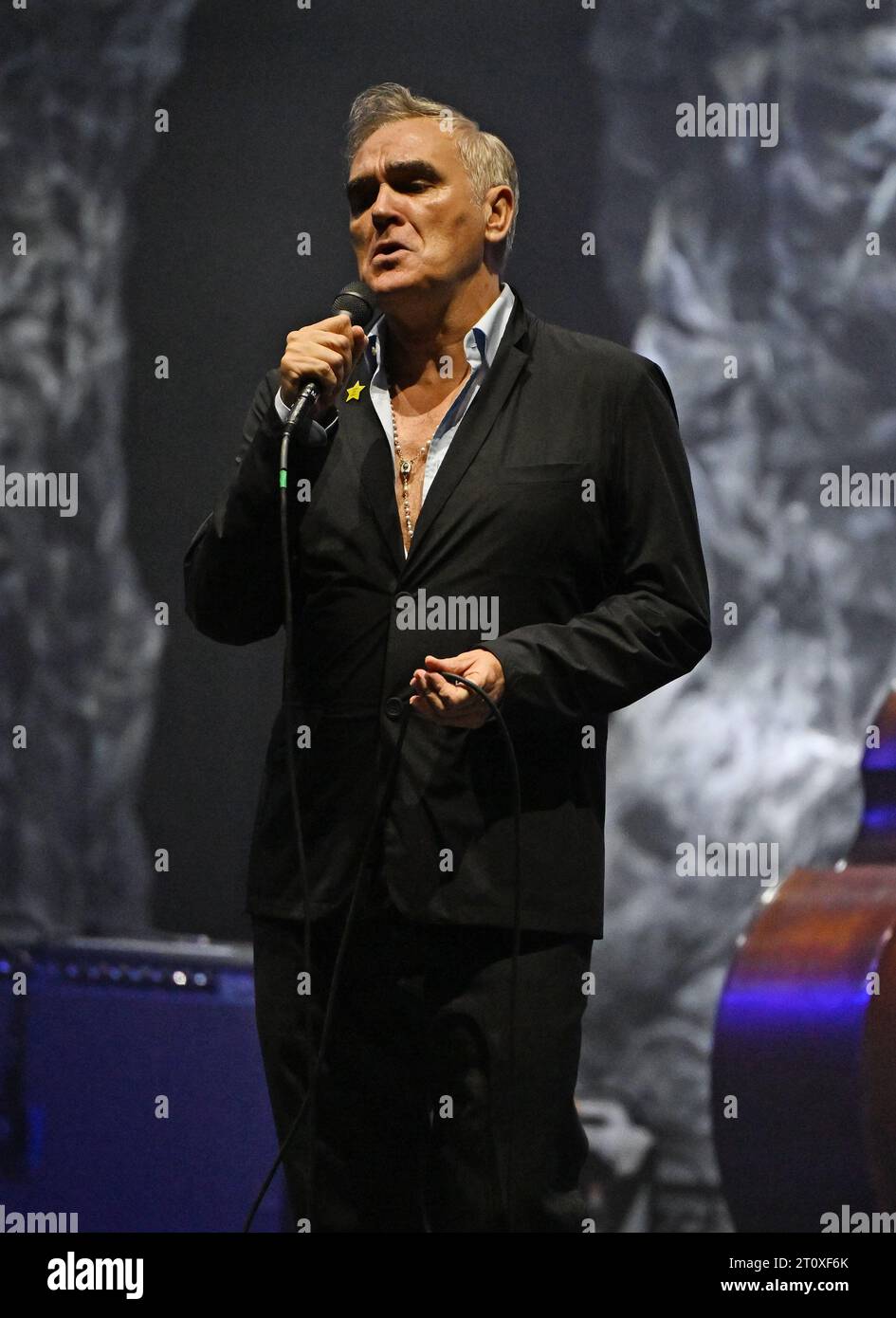 Hollywood FL, USA. 08th Oct, 2023. Morrissey performs during his 40 ...
