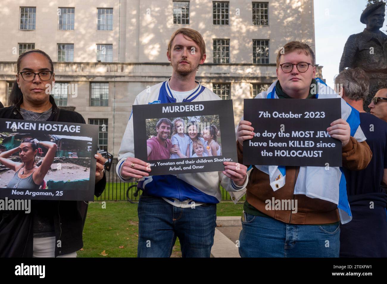 Whitehall, London. 9th October 2023. Israel Vigil. Hundreds of people ...
