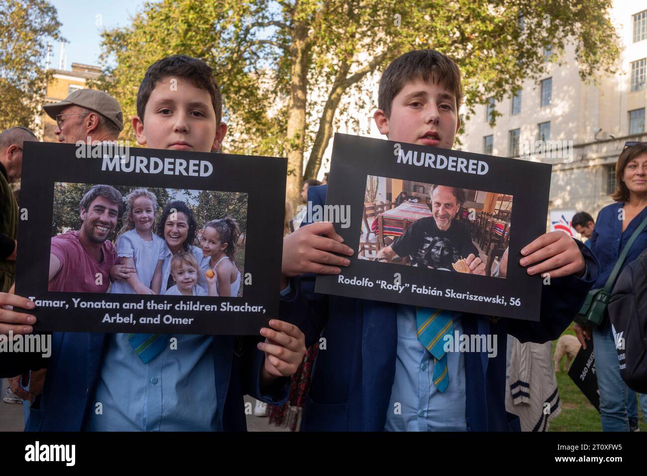 Whitehall, London. 9th October 2023. Israel Vigil. Hundreds of people ...