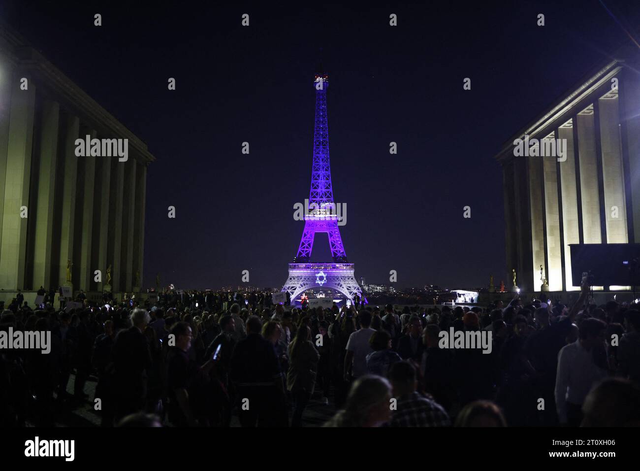 Paris, France. 09th Oct, 2023. Atmosphere and view of the Eiffel Tower ...
