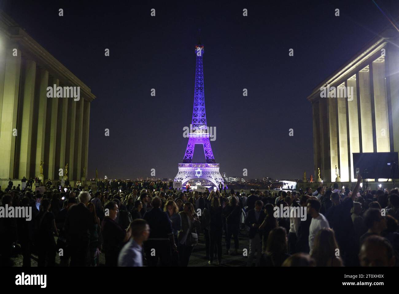 Paris, France. 09th Oct, 2023. Atmosphere and view of the Eiffel Tower ...