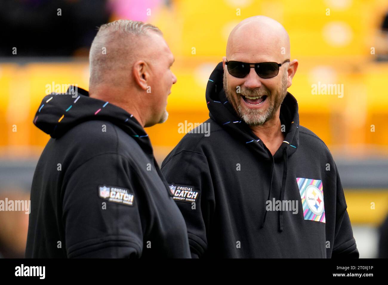 Pittsburgh Steelers offensive coordinator Matt Canada, right, talks ...