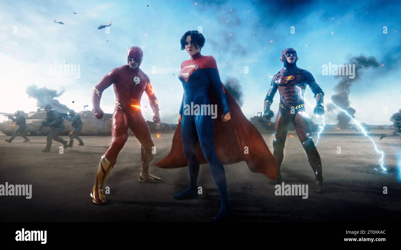 The flash superhero hi-res stock photography and images - Alamy