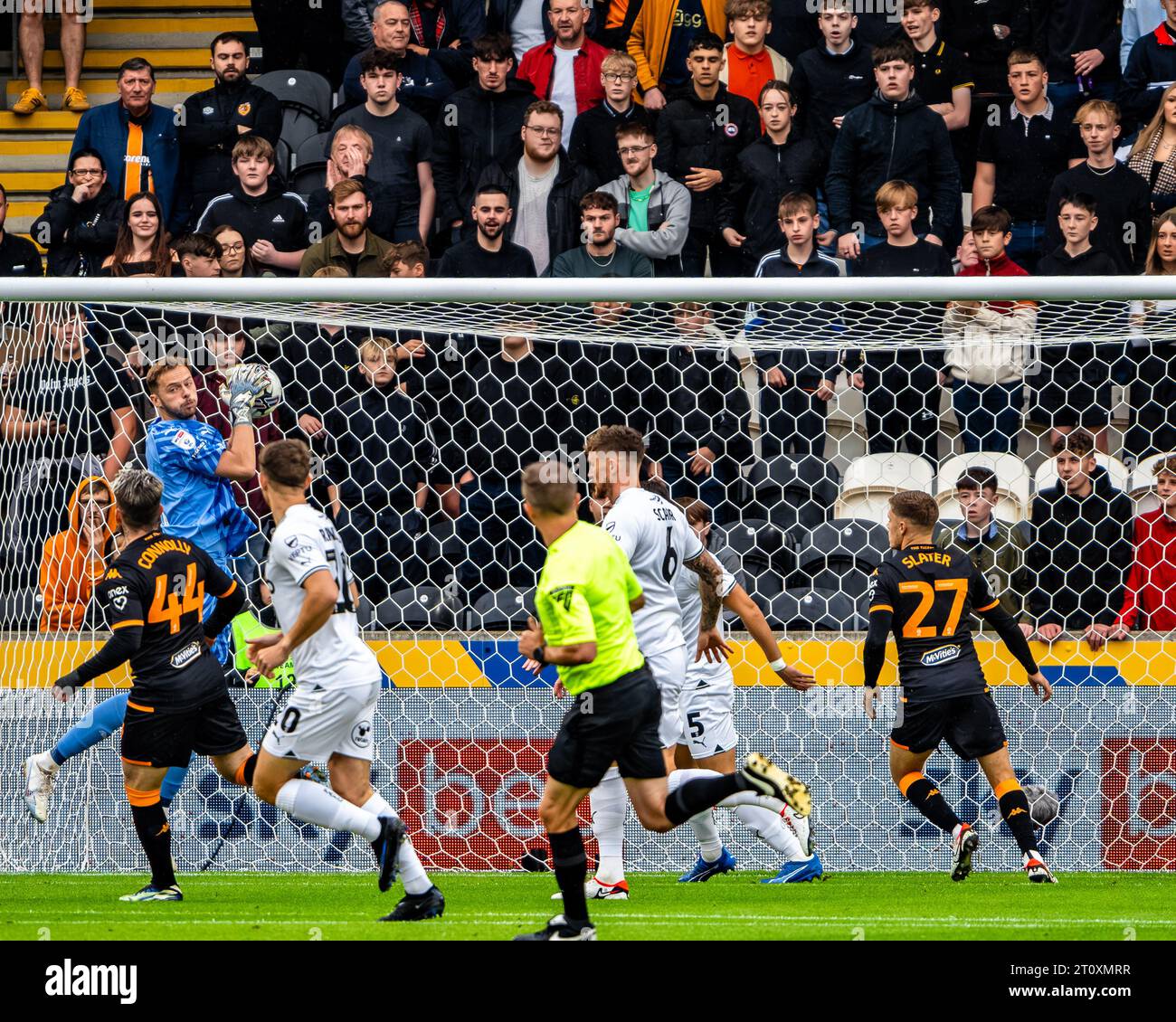 Hull, UK. 30th September 2023. EFL Championship: Hull City AFC v ...