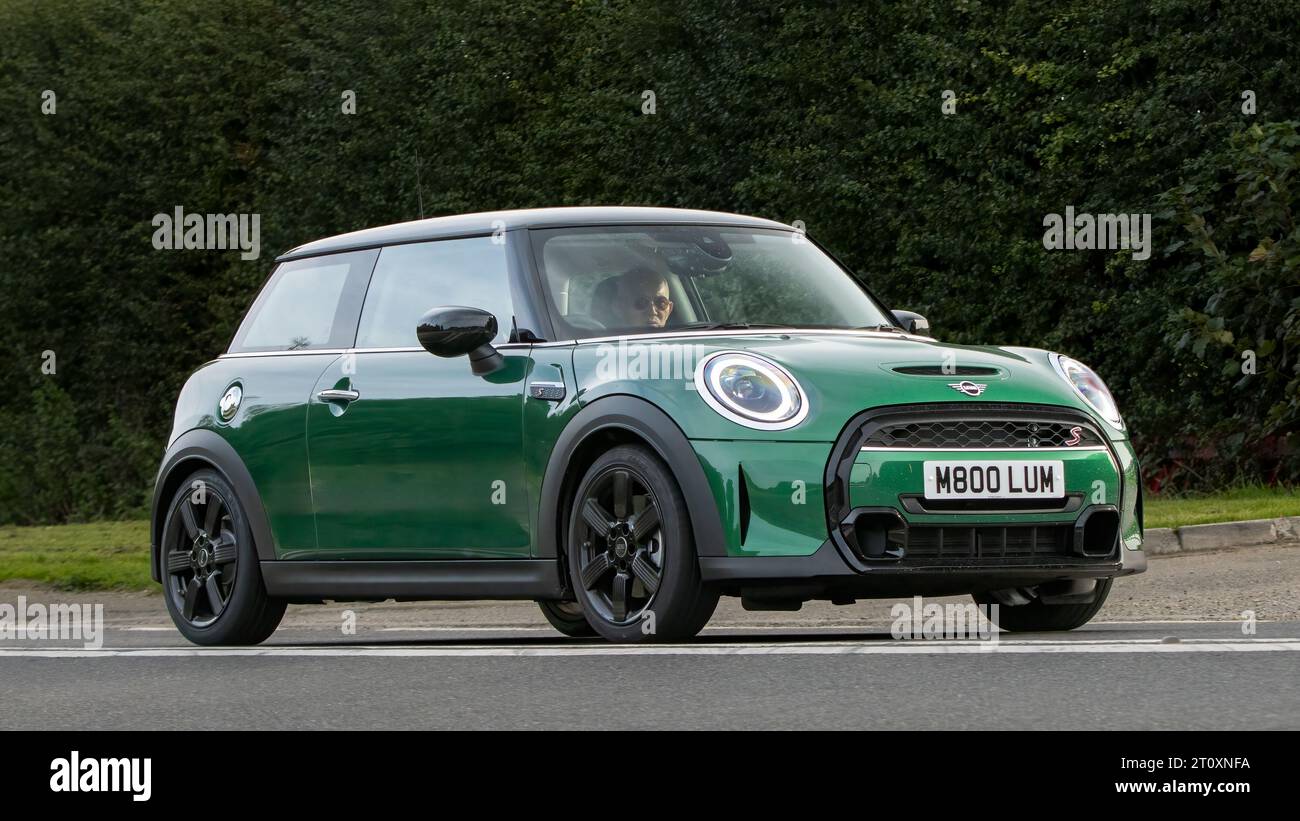 Bicester,Oxon.,UK - Oct 8th 2023: 2023 green MINI COOPER S classic car ...