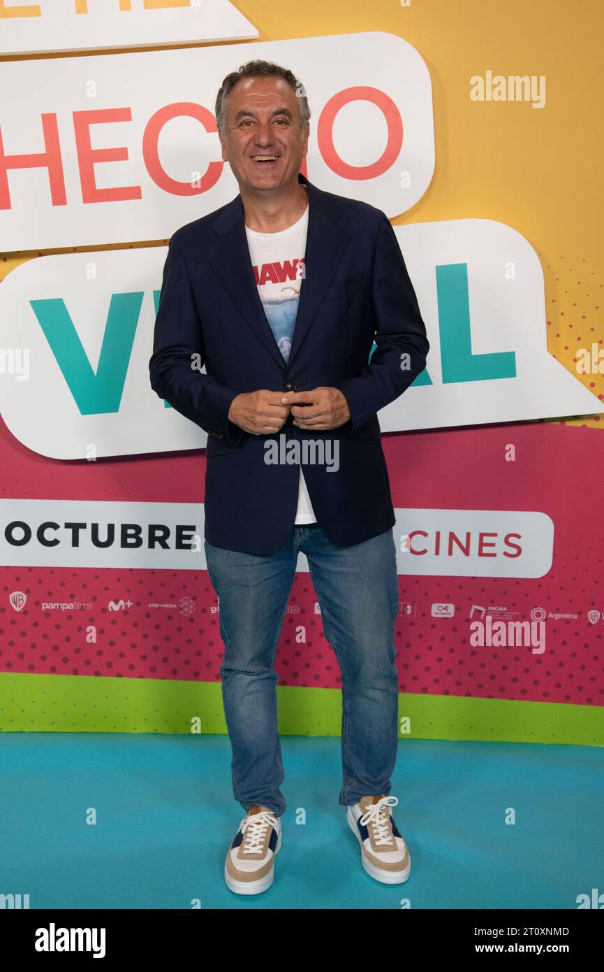 Roberto Brasero attends the premiere of the film "I've gone viral ...